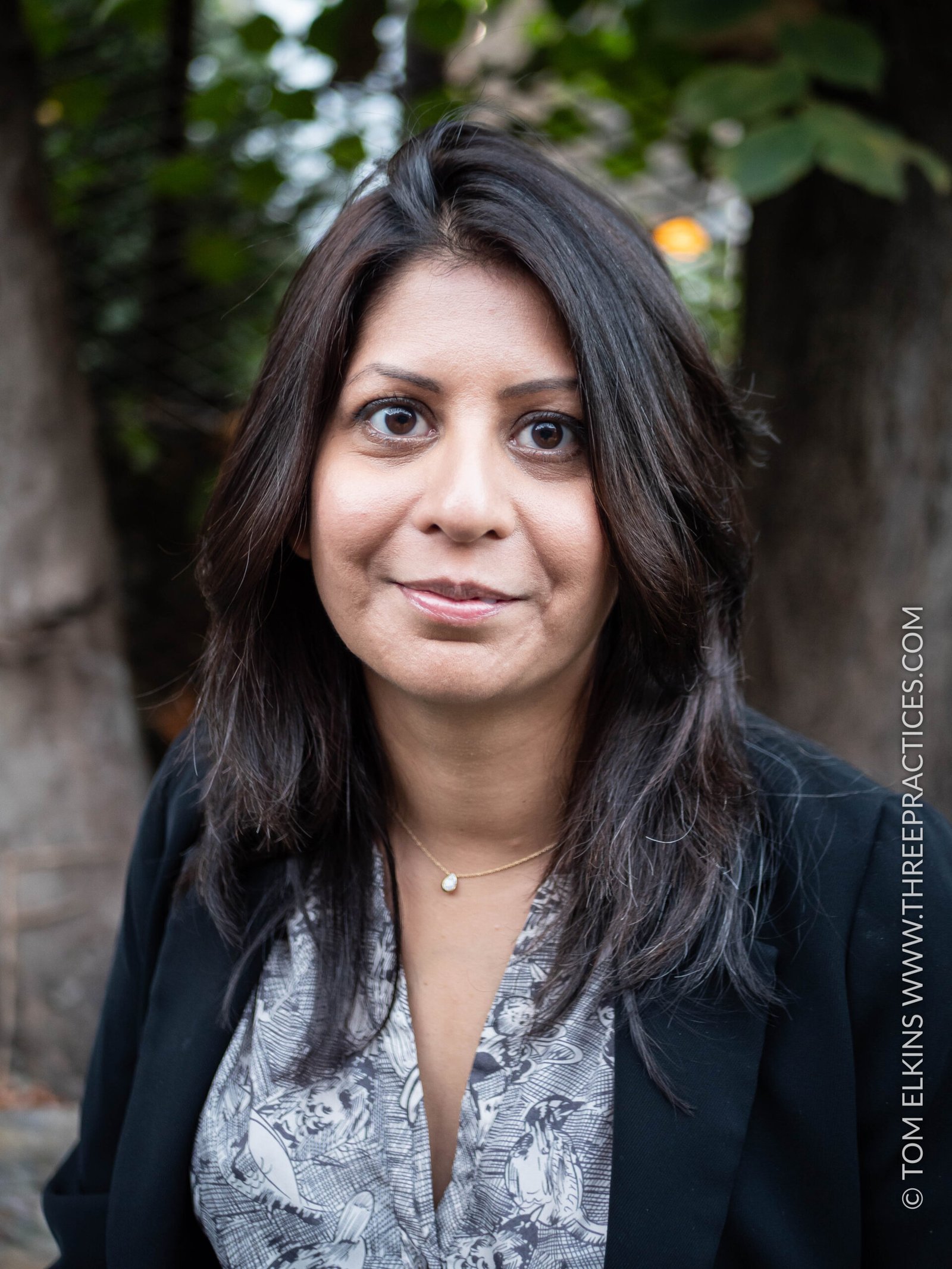 Debbie Selection 02 – Headshots – Three Practices